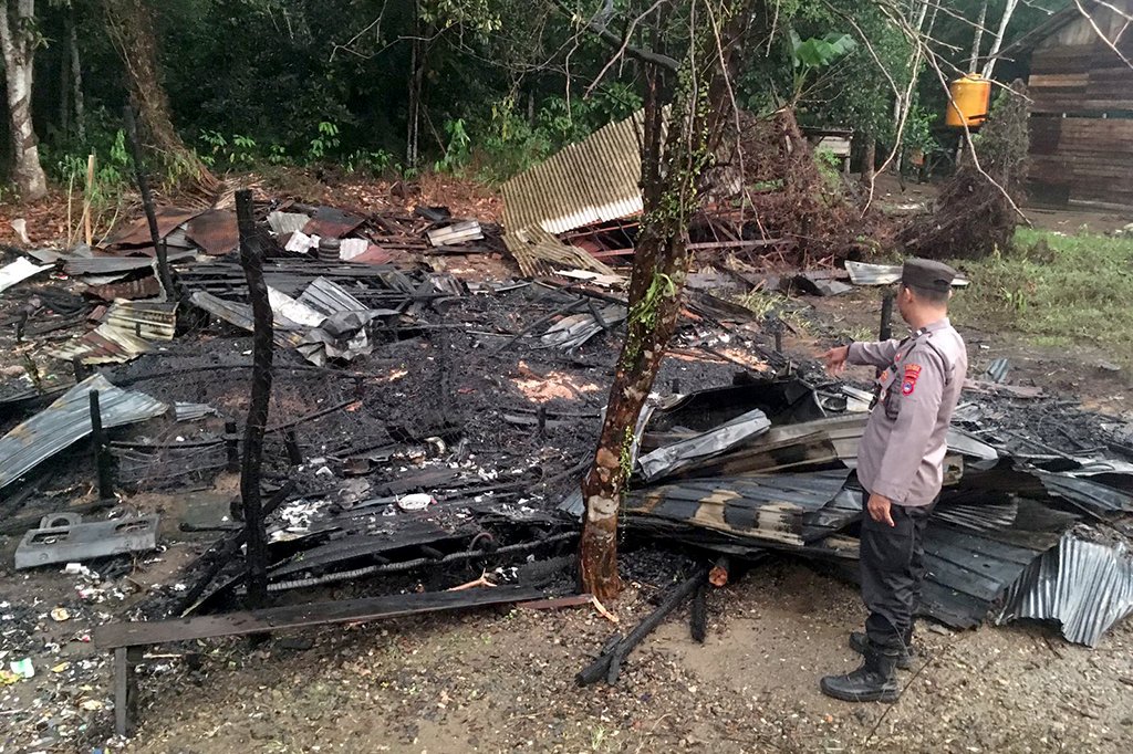 Kebakaran Rumah di Haruai, Diduga Akibat Ledakan Tabung Gas – Kerugian ...